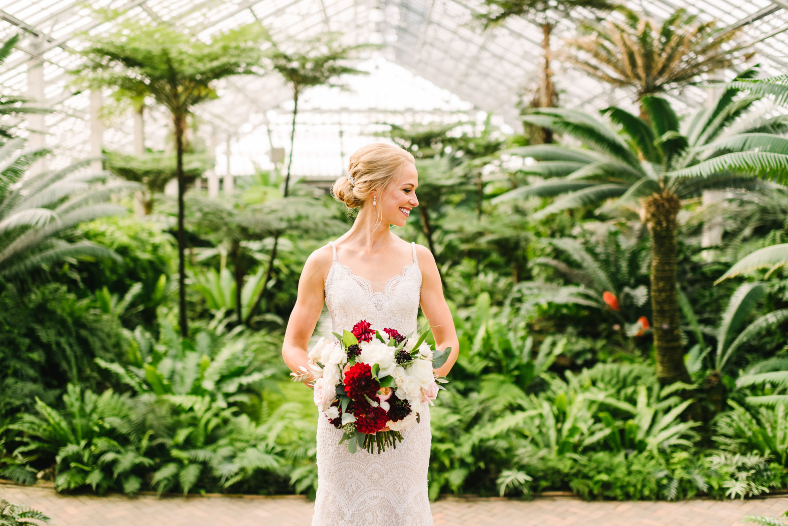 Ovation Wedding in Fall - Life In Bloom Chicago Wedding Florist